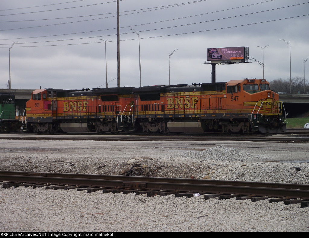 BNSF 547